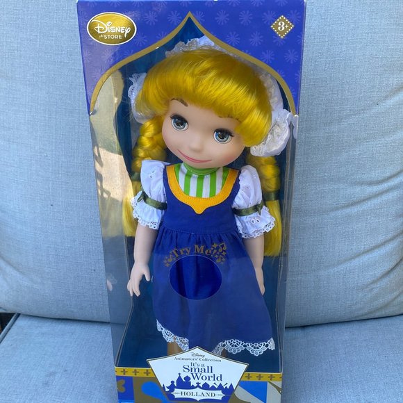 Disney | Toys | Disney Animator Collection Its A Small World Holland ...
